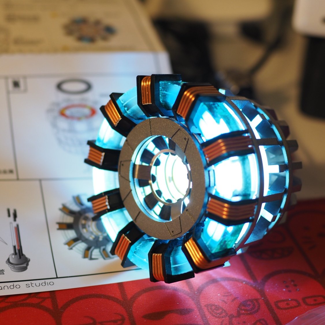 1:1 DIY Arc Reactor Heart Model Mark 2 with LED Action Figure Need to Assemble