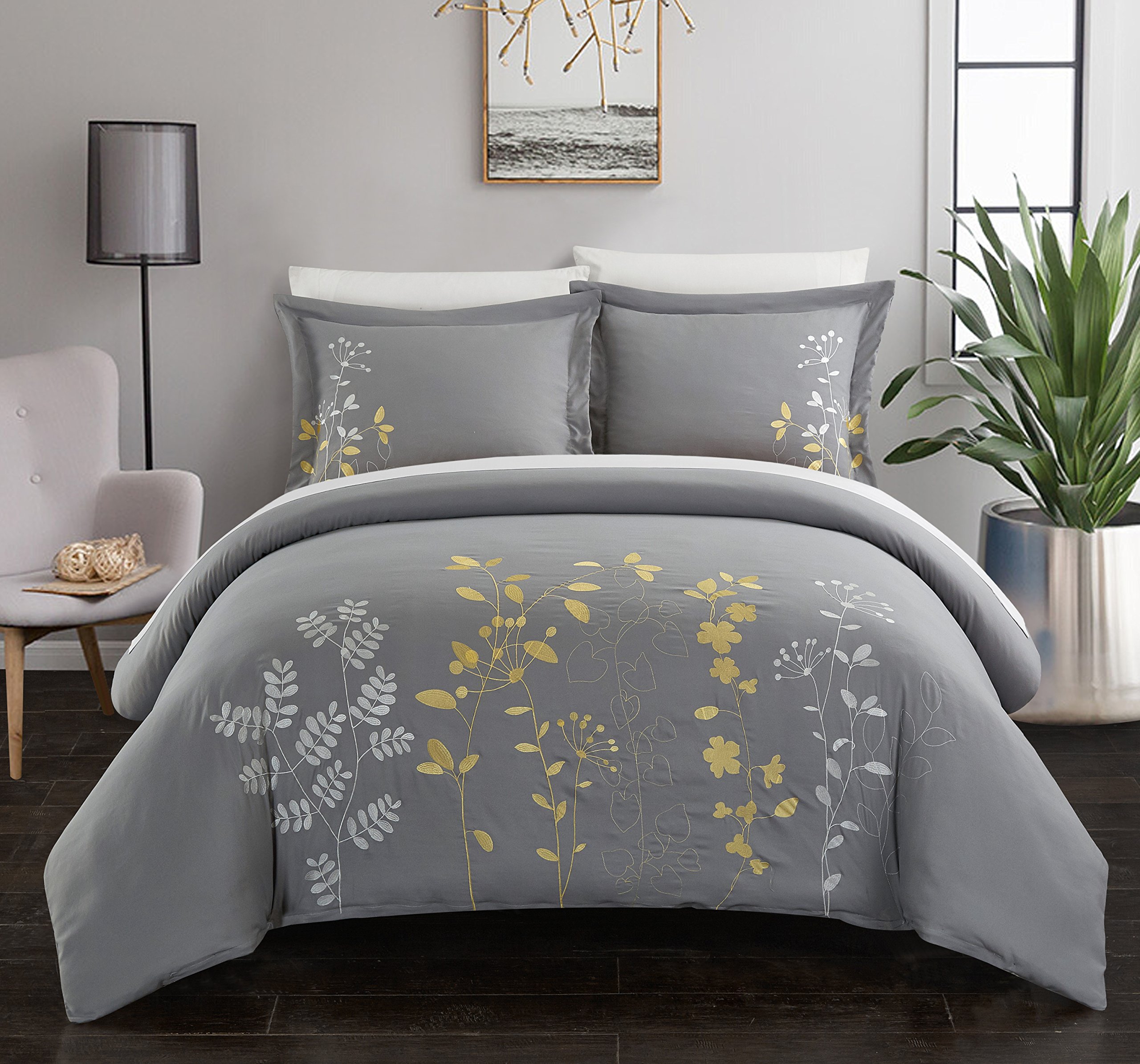 Chic Home Kaylee 3 Piece Cover Set Embroidered Floral Design Backing Zipper Closure Bedding-Decorative Pillow Shams Included, King Duvet, Yellow