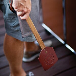 Outset 76616 Acacia Wood and Leather Amish-Style Fly Swatter, 17.5", Brown