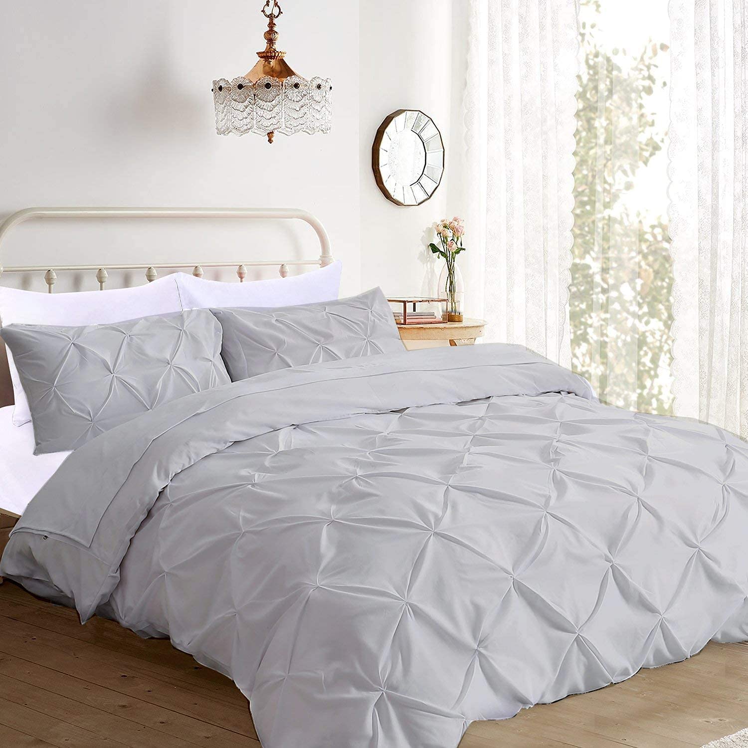 Bedding Kraft Pintuck Duvet Cover Set | Pintuck Comforter Cover | Light Gray Duvet Cover Queen | 3 Piece Pinch Pleat Duvet Cover (Oversized King, Silver)