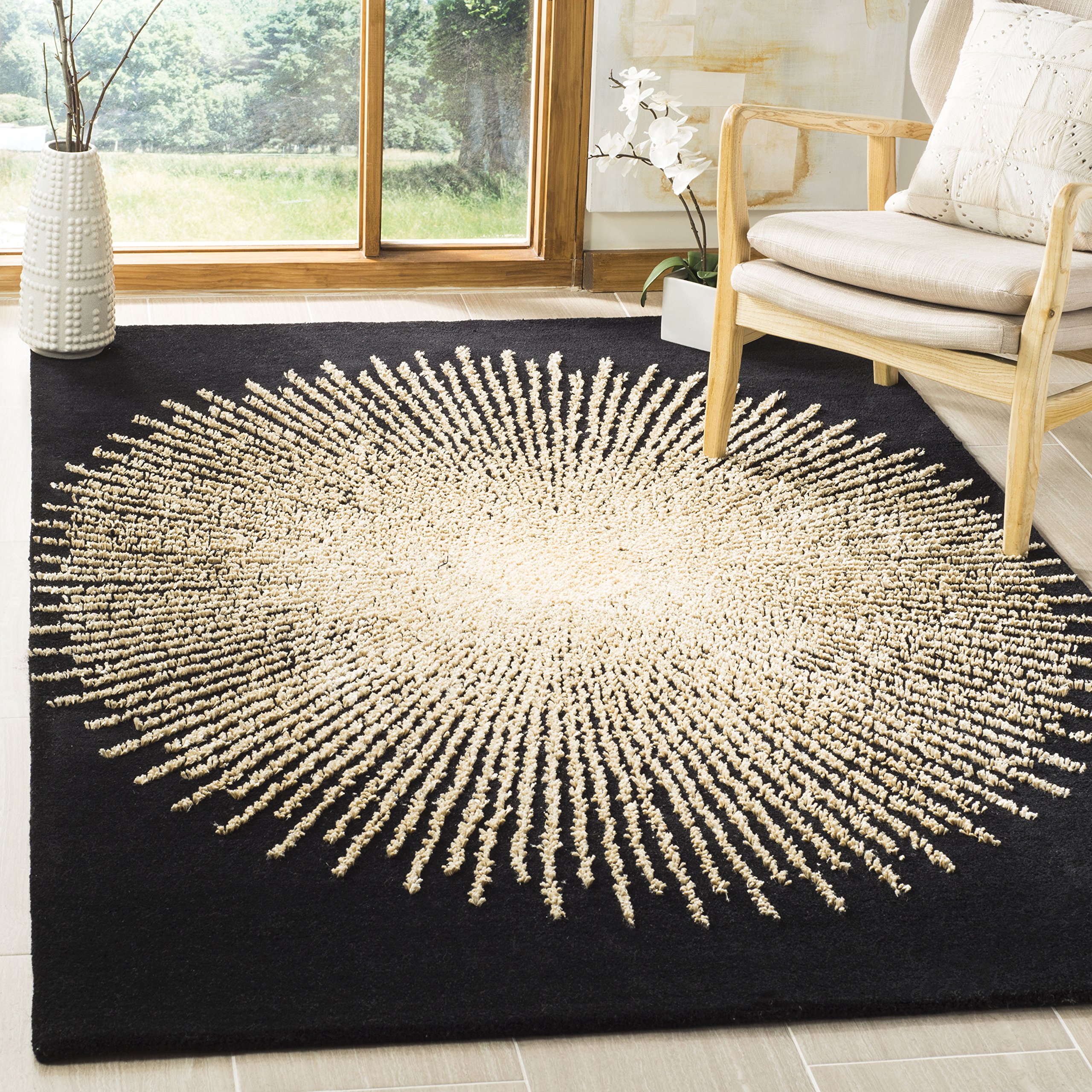 SAFAVIEH Soho Collection 5' x 8' Black / Beige SOH655Z Handmade Premium Wool & Viscose Area Rug