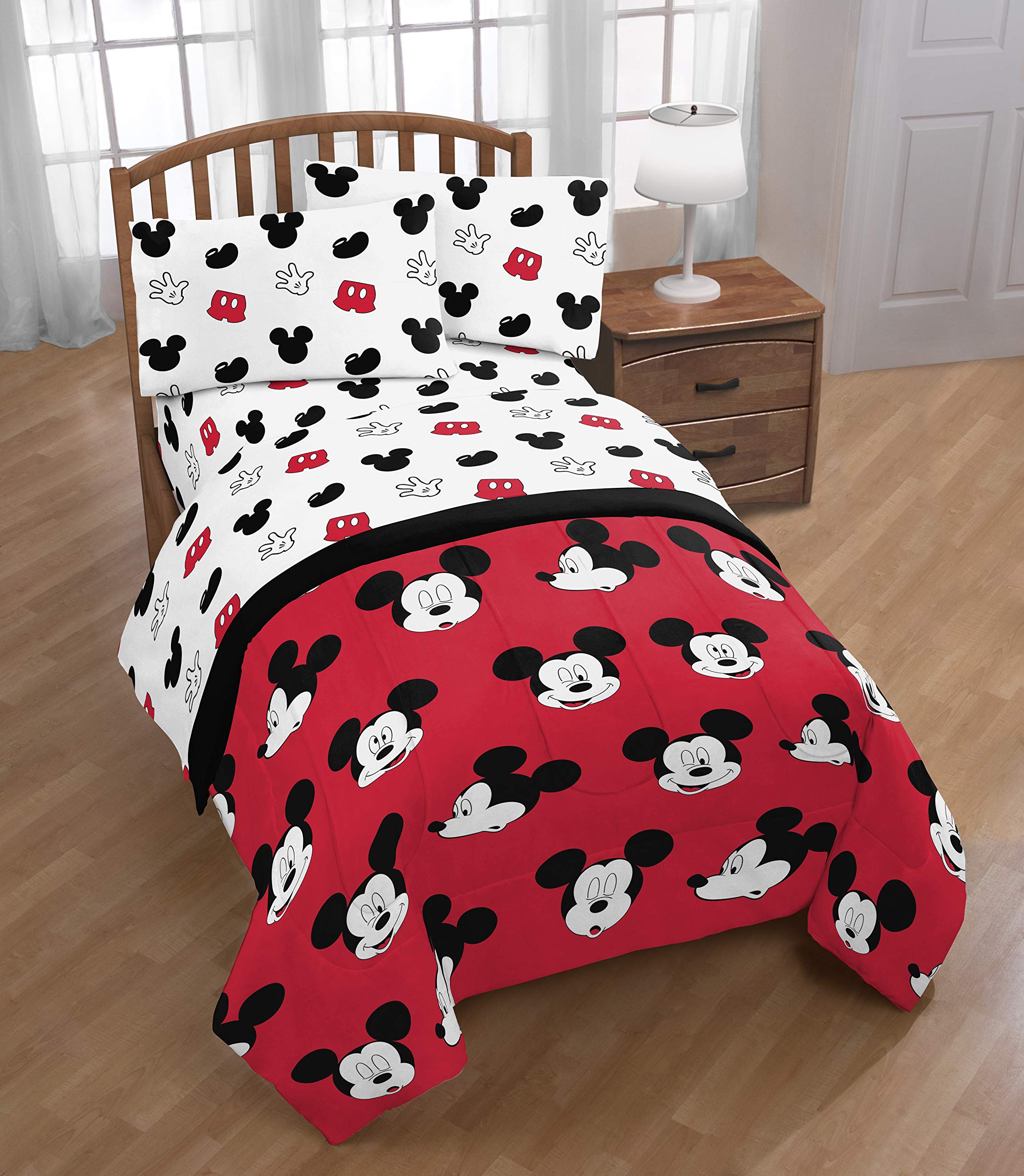 Jay Franco Disney Mickey Mouse Cute Faces Full Sheet Set - Super Soft and Cozy Kid’s Bedding - Fade Resistant Polyester Microfiber Sheets (Official Disney Product)