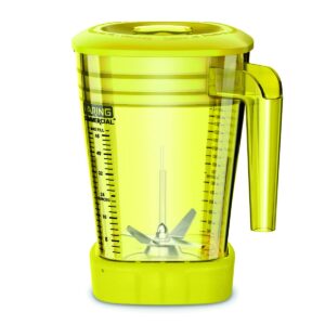 waring commercial cac95-03 64 oz yellow copolyester container complete. container is stackable for convenient spacesaving storage.