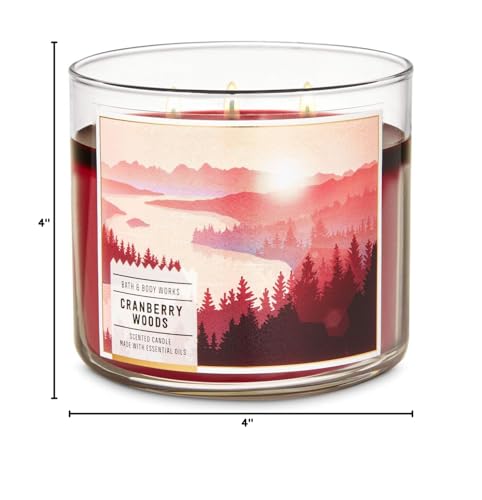 Bath & Body Works 3-Wick Scented Candle in Cranberry Woods