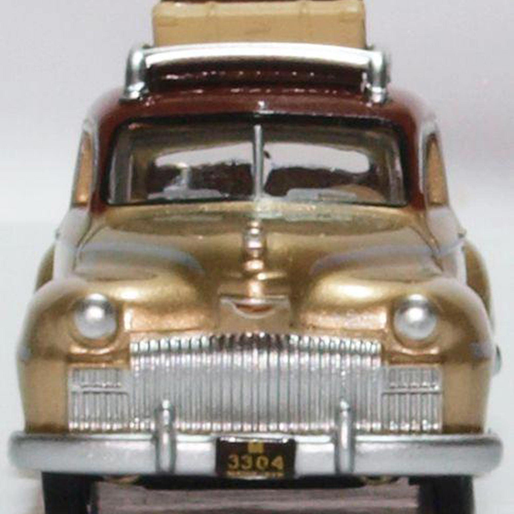 Oxford Diecast 1946-1948 DeSoto Suburban Yellow and Red San Francisco Taxi The Godfather Movie 1/87 (HO) Scale Diecast Model Car