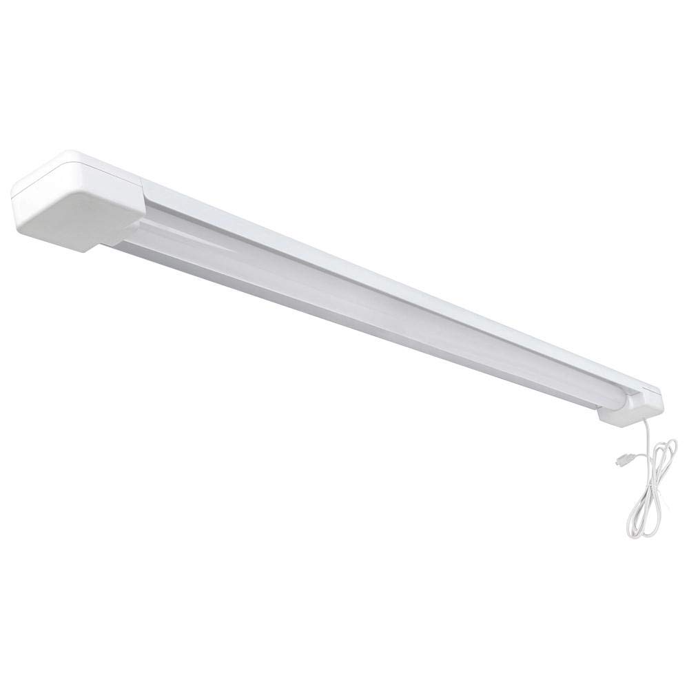 Commercial Electric 1 Light 4000K 3 ft. White Integrated LED Shop Light with 5 ft. Power Cord