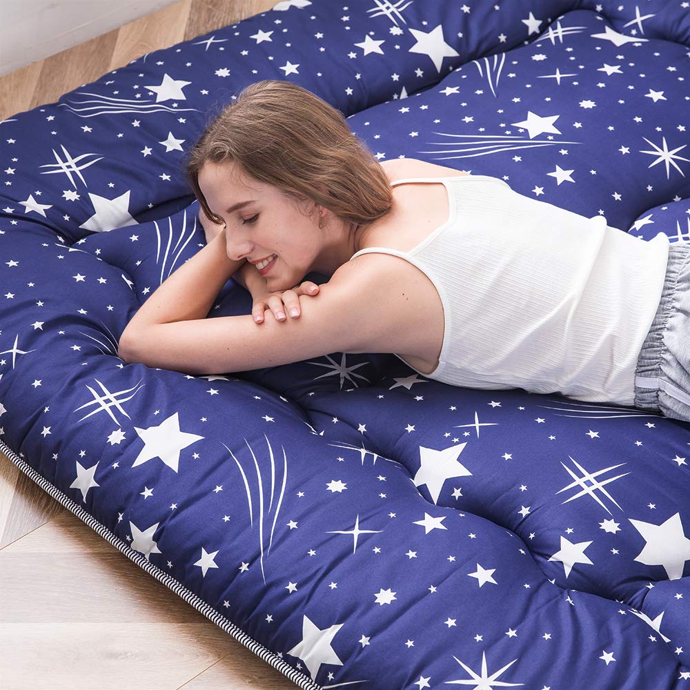 MAXYOYO Navy Starry Sky Japanese Floor Futon Mattress, Tatami Floor Mat Portable Camping Mattress Kids Sleeping Pad Foldable Roll Up Floor Lounger Couch Bed Twin Size with Mattress Cover