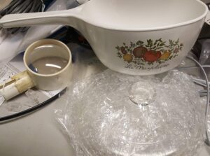 vintiage/retro corning ware spice of life 1.5 pint la marjolaine sauce pan with lid p-82-b