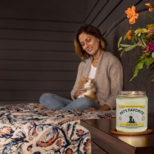 Pet's Favorite - Tested & Proven - Odor Eliminating Candle, Pet-Friendly Scented Candle, in 7 Great Fragrances – 70-Hour Burn Time, Cotton Wick (Lemon, Pack of 1)