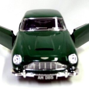 Aston Martin DB5 007 Green 1:31 Aston Martin DB-5