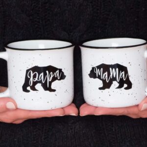 CAM N HONEY Farmhouse Mama Bear & Papa Bear Funny Campfire Couples Coffee Mug Set | 14oz Ceramic Mugs | Mama Bear Mug, Papa Bear Mug | Perfect for Parents