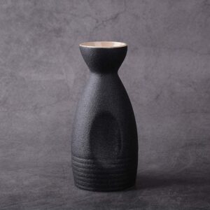 NEWQZ Japanese Sake Set, Traditional Ceramics Black Sake Serving Sets 7 Pcs include 1 Pot and 6 Cups