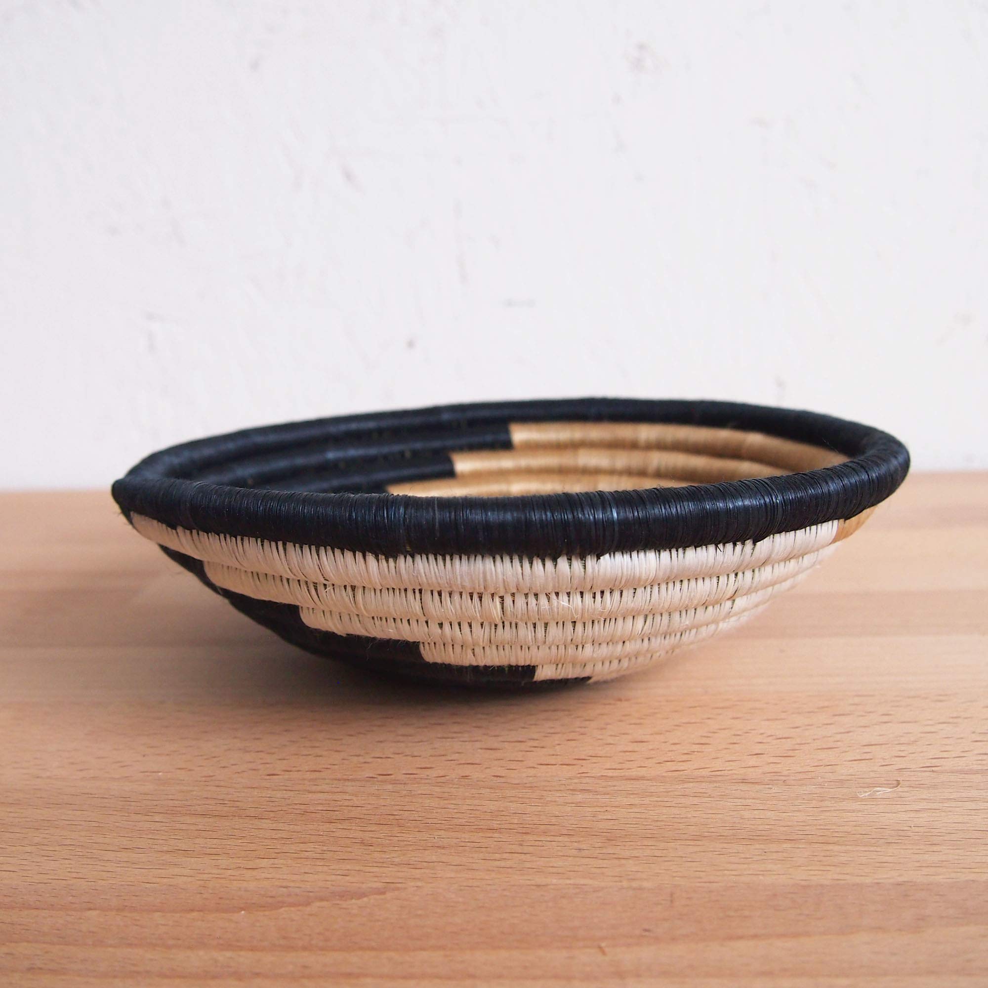 Small African Basket- Taba/Rwanda Basket/Woven Bowl/Sisal & Sweetgrass Basket/Black, Tan, White