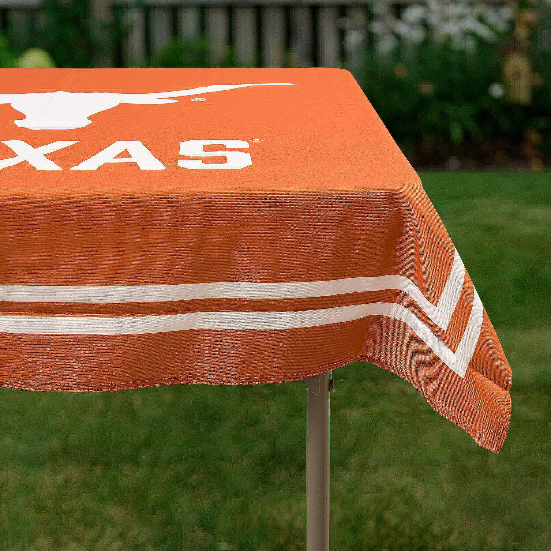 College Flags & Banners Co. Texas Longhorns Logo Tablecloth or Table Overlay