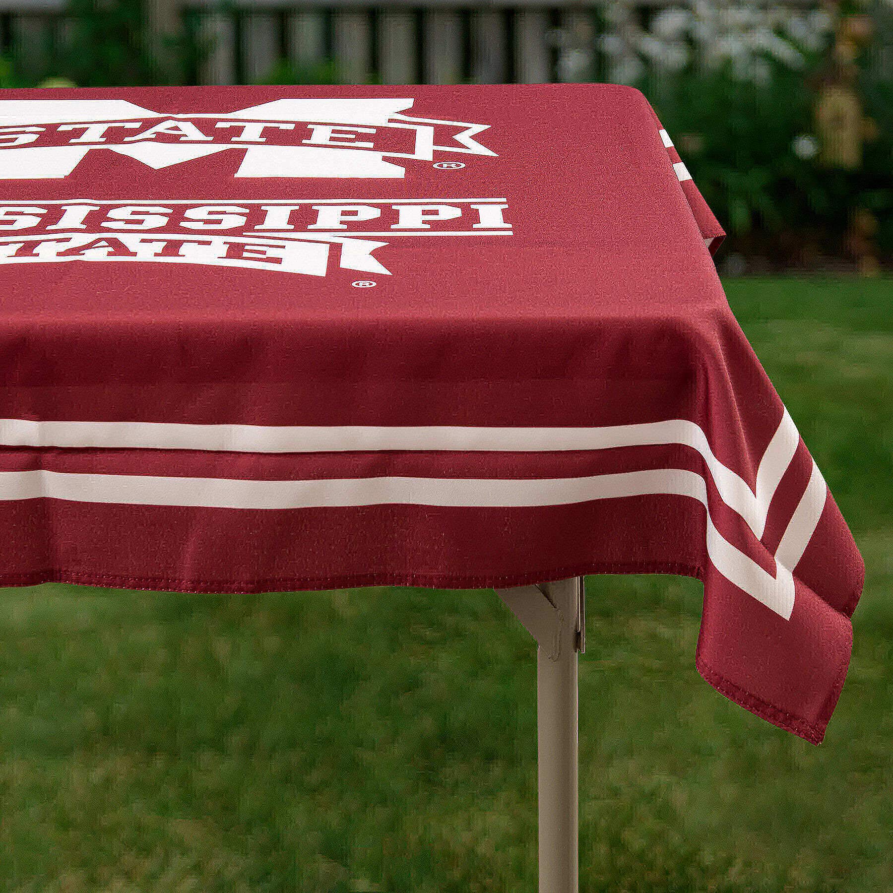 College Flags & Banners Co. Mississippi State Bulldogs Logo Tablecloth or Table Overlay