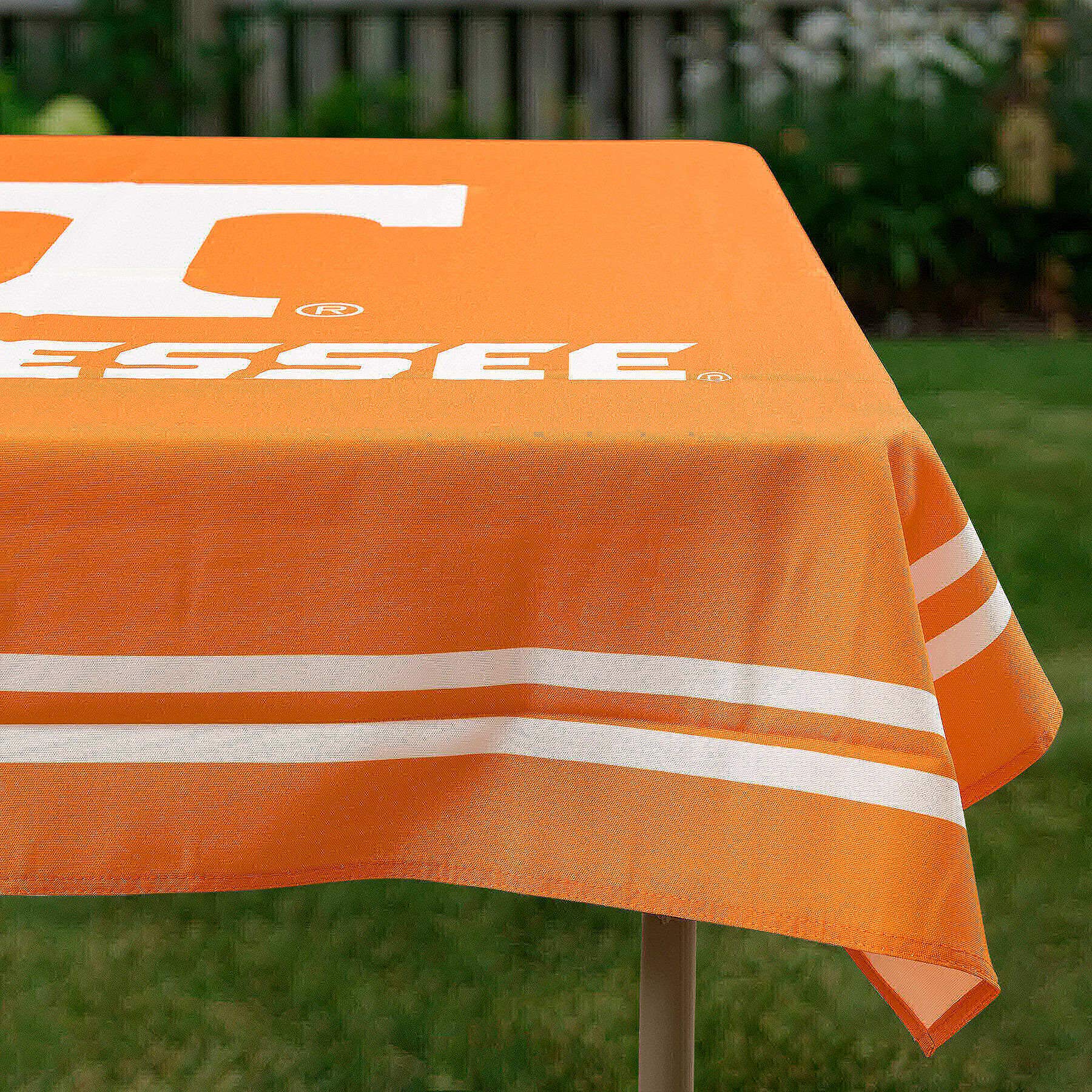 College Flags & Banners Co. Tennessee Volunteers Logo Tablecloth or Table Overlay