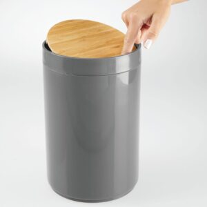 mDesign Plastic Round Trash Can Small Wastebasket - Garbage Bin Container with Swing-Close Lid - Bathroom Garbage Basket - Holds Waste, Recycling - 1.3 Gallon - Basa Collection - Charcoal Gray/Natural