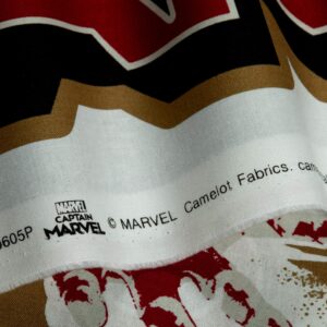 Eugene Textiles Camelot Marvel Heroes Captain Marvel Captain Marvel 36'' Panel Multi