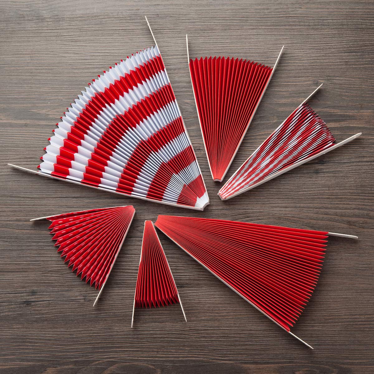 ONUPGO Red Paper Fans Hanging Paper Fans Flower Set, 12PCS Mexican Fiesta Kids Party Decorations Hanging Banner for Wedding Birthday Engagement Bridal Shower Baby Shower Event Holiday Celebration