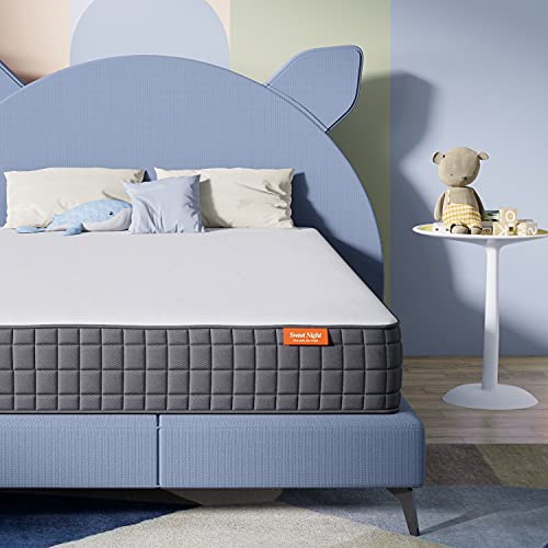 Sweetnight Full Size Mattress, 8 Inch Breeze Full Mattress, Medium Firm Memory Foam Mattresses for Sleep Cool & Pressure Relief