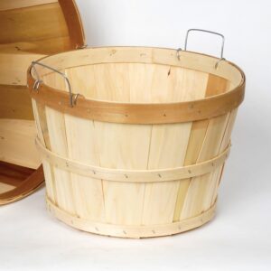 Lehman's Handcrafted Half Bushel Baskets, Vintage Style USA Made Poplar Wood with Wire Handles, 9.5 x 14.75 inches, Set of 2