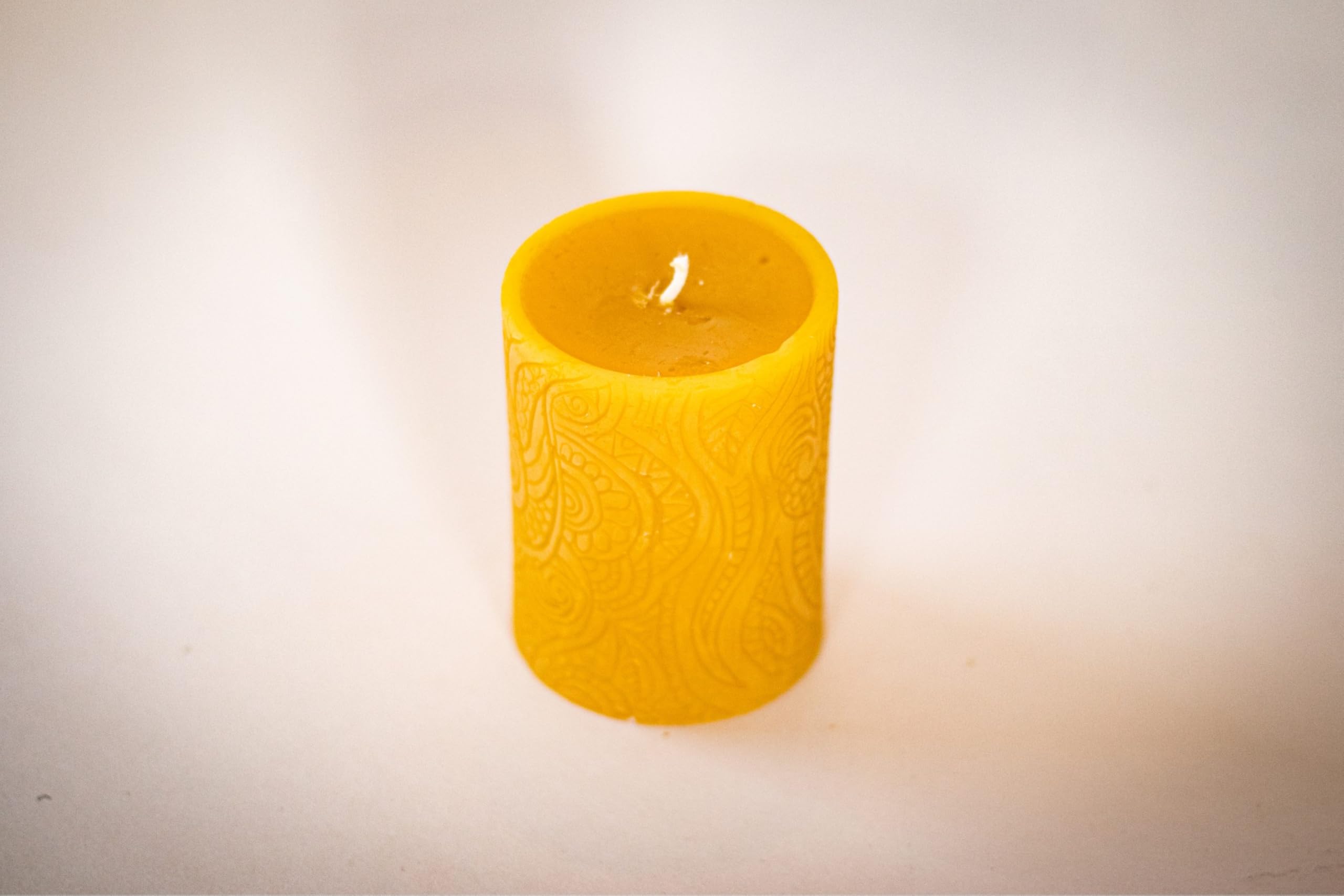 BeeTheLight Beeswax Pillar Candle - 100% Pure Bees Wax - Choose Your Size and Color - 24 Hour Burn Time - 2x3 - Unscented - Natural Light Honey Scent (Natural Yellow, Small)