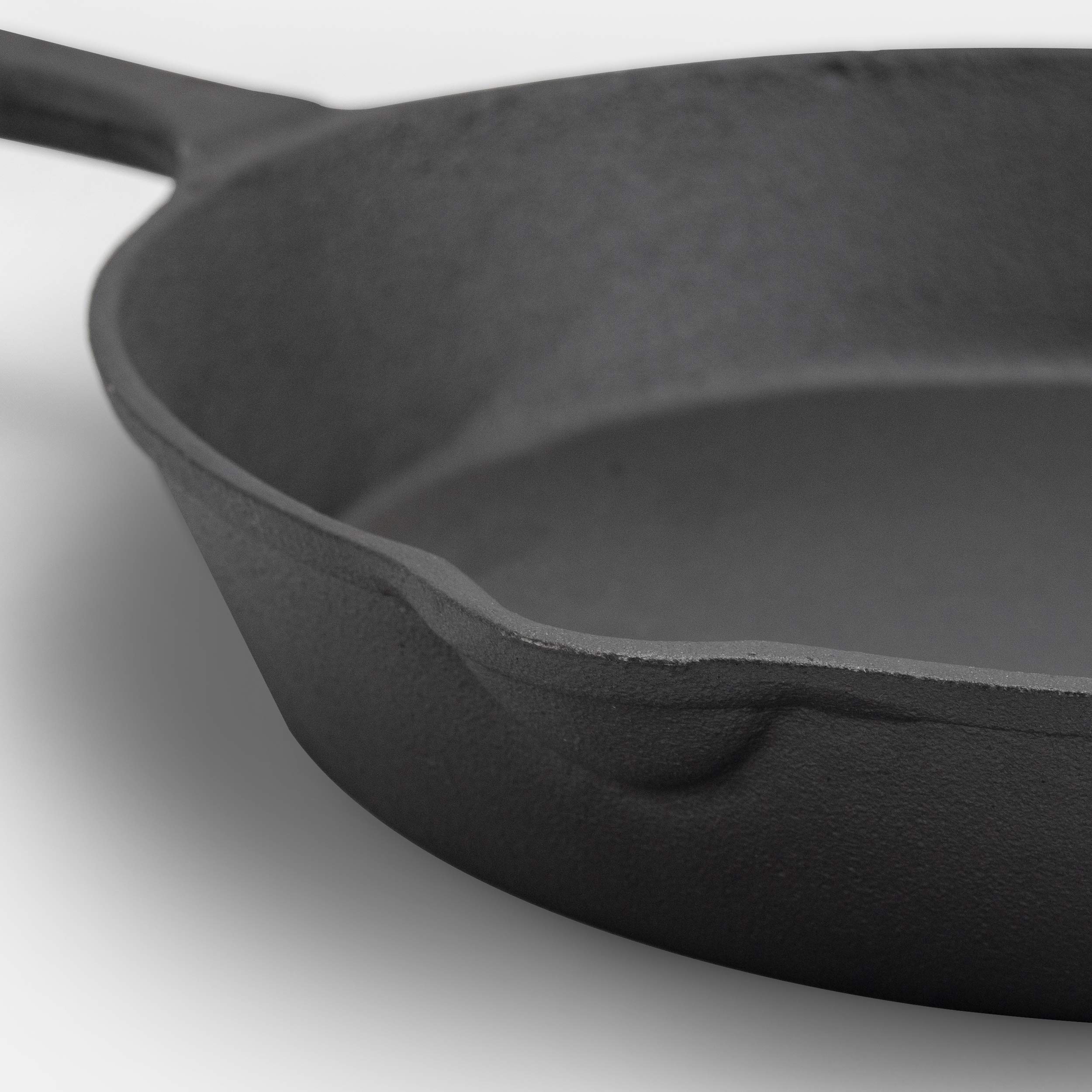 ExcelSteel 10" Cast Iron Skillet,Black,545