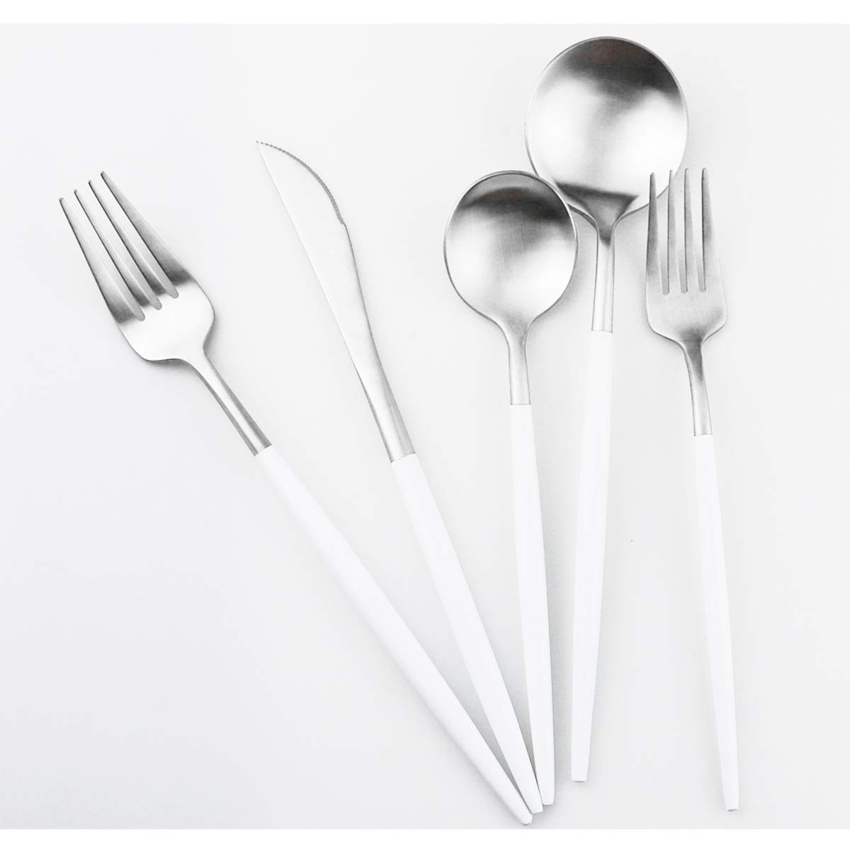 Gugrida White Silver Flatware, Royal 5-Piece Matte White Handle 18/10 Stainless Steel Tableware Sets for 1 Including Forks Spoons Knives, Camping Silverware Travel Utensils Set Cutlery (White Silver)