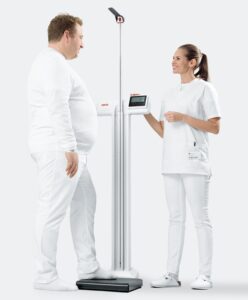 seca 777 medical scale – professional physician scale - accurate weight with consistent results and bmi - eye level height rod and tilt proof safety - weight capacity 550 lbs / 220 kg