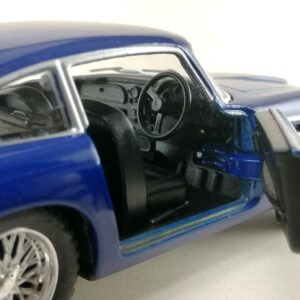 Sport Racing Classic Model Car Die-Cast 1:38 1963 Aston Martin DB5 Blue Color Toy Collection Pull Back Open Door Hobby Collectible