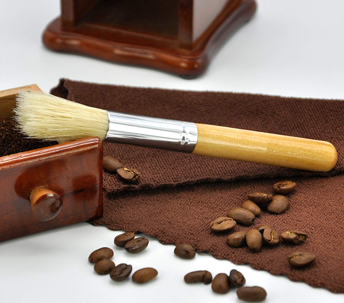 Coffee Grinder Brush Espresso Supply Maker Cleaning Brush, Wood Handle & Natural Bristles Dusting Brush Espresso Accessories for Home Kitchen Barista Tool