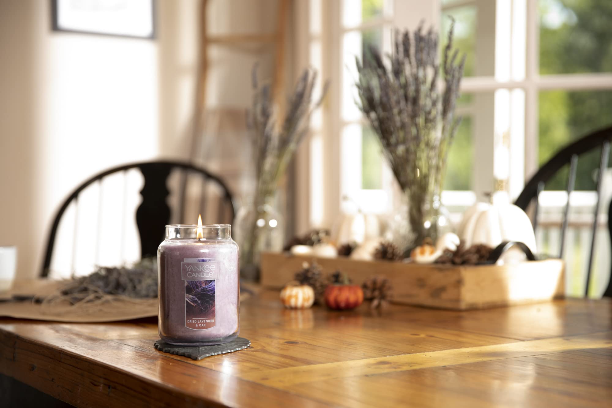 Yankee Candle Dried Lavender & Oak​ Scented, Classic 22 Oz Large Jar Single Wick Aromatherapy Candle, Over 110 Hours of Burn Time, Ideal for Creating a Welcoming Home, Perfect for Gifting