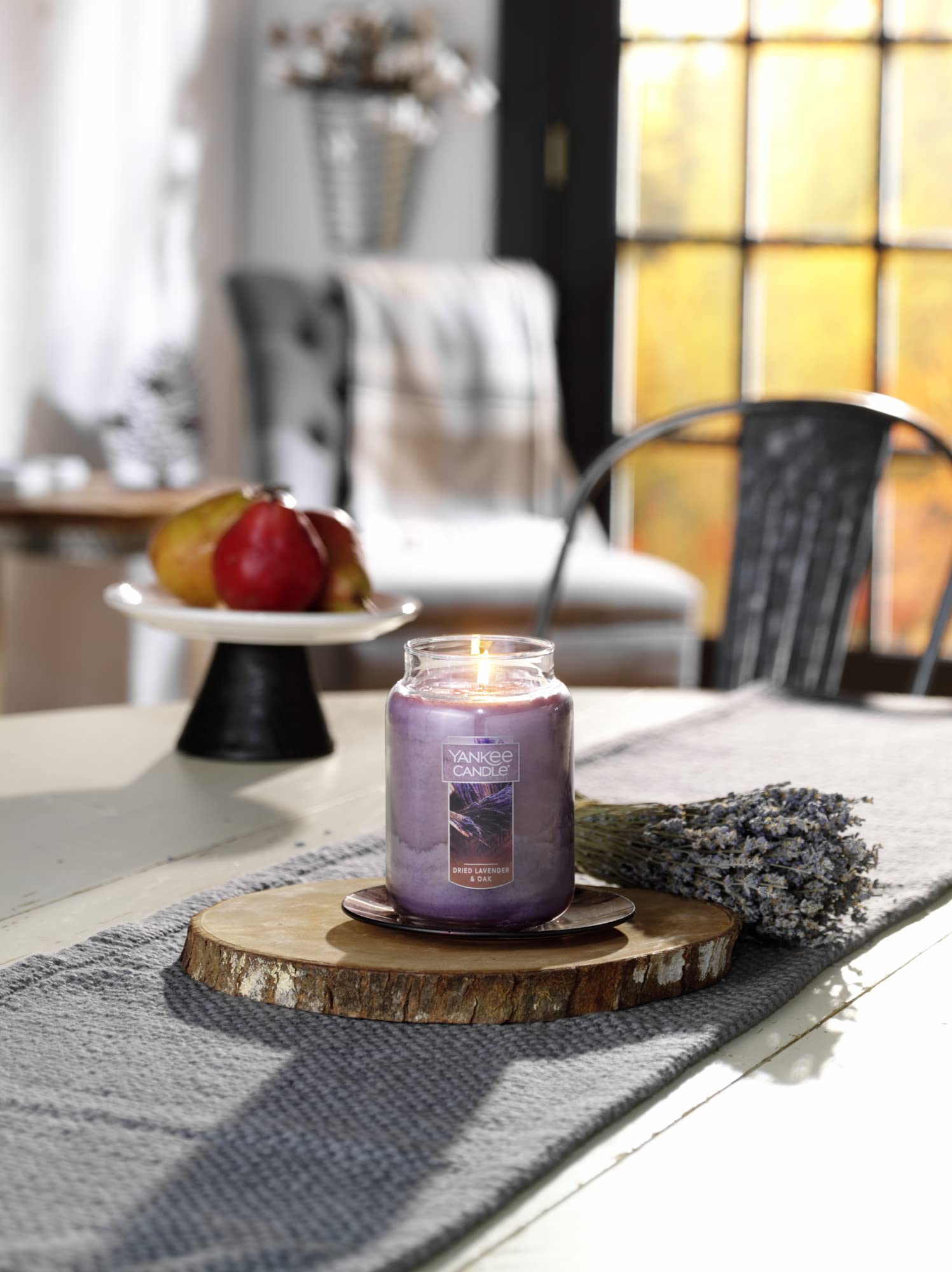 Yankee Candle Dried Lavender & Oak​ Scented, Classic 22 Oz Large Jar Single Wick Aromatherapy Candle, Over 110 Hours of Burn Time, Ideal for Creating a Welcoming Home, Perfect for Gifting