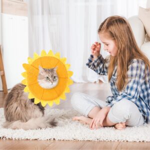 POPETPOP Pet Protective Recovery Collar - Adjustable Sunflower Shape Elizabethan Cat Cone Collar, Cute Soft Cone After Surgery Neck Collar for Cats and Small Dogs