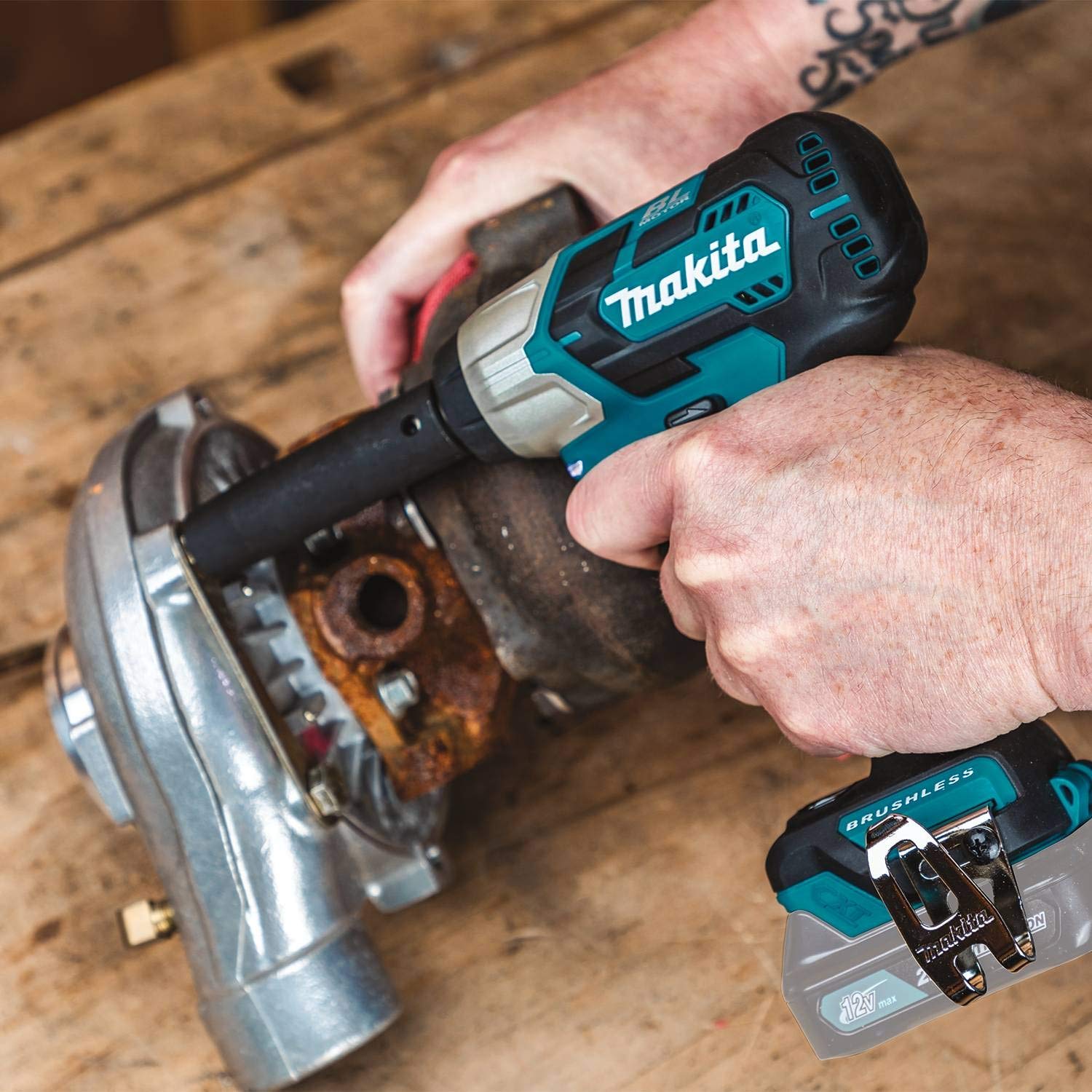 Makita WT06Z 12V max CXT® Lithium-Ion Brushless Cordless 1/2" Sq. Drive Impact Wrench, Tool Only