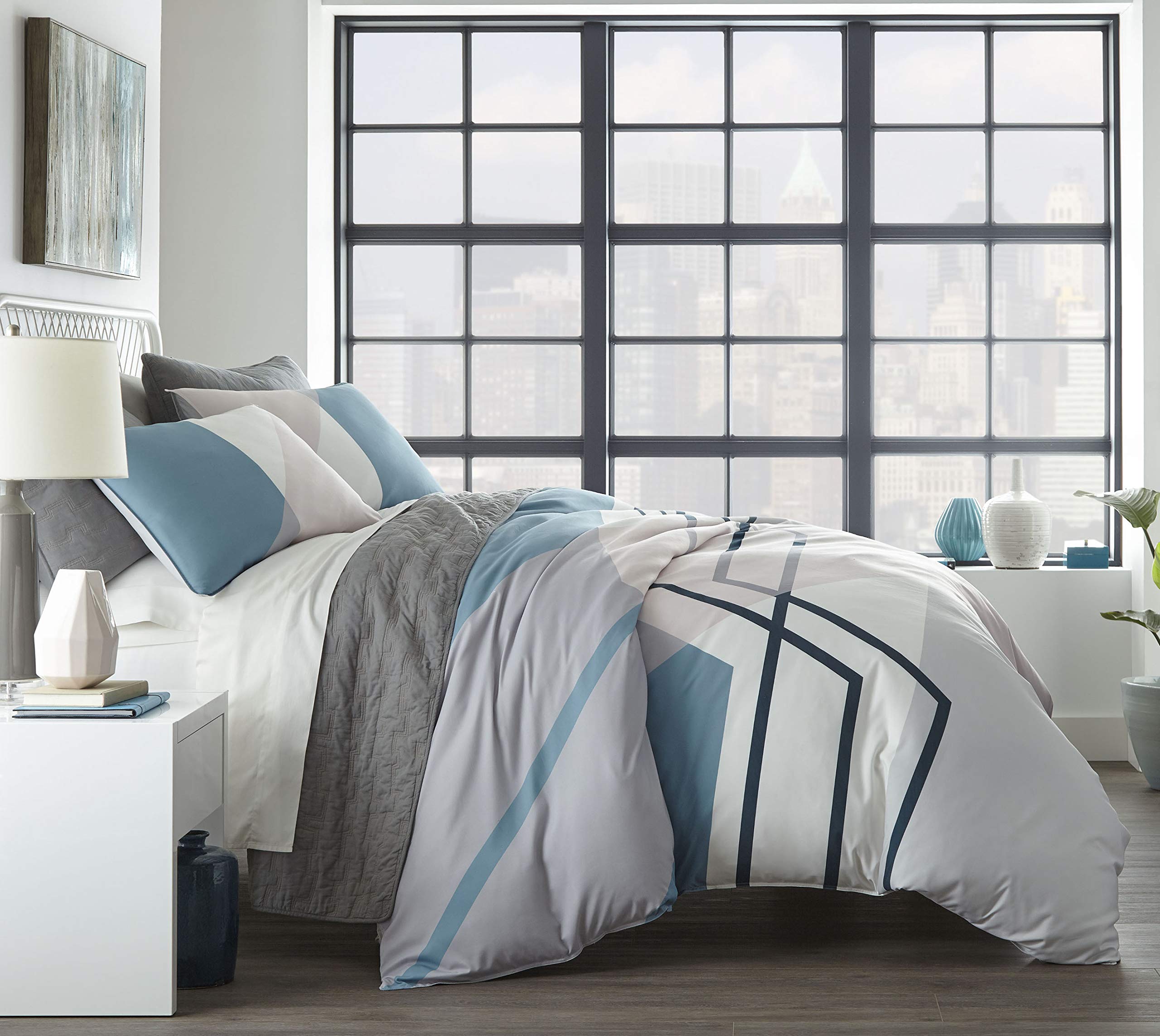 City Scene - Twin Duvet Cover Set, Soft Bedding with Matching Sham, Contemporary Home Decor (Thorton Blue, Twin)