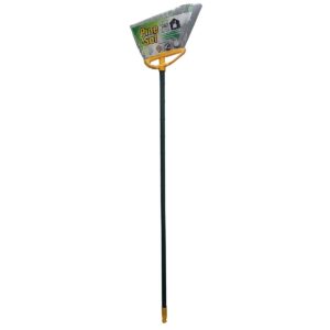 pine-sol deluxe corner angle broom with metal handle | heavy-duty sweeper for indoor/outdoor cleaning | traps both solid debris & fine dust