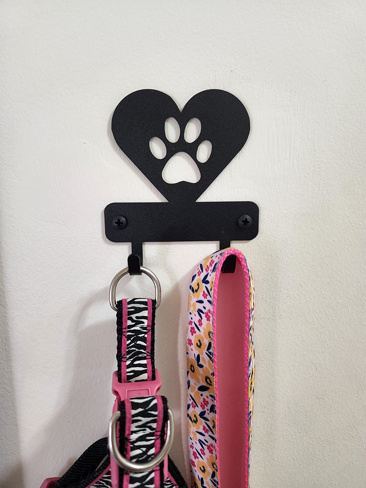 The Metal Peddler Miniature Dog Paw in Heart - Key Rack Holder (3.5 inches) - Made in USA