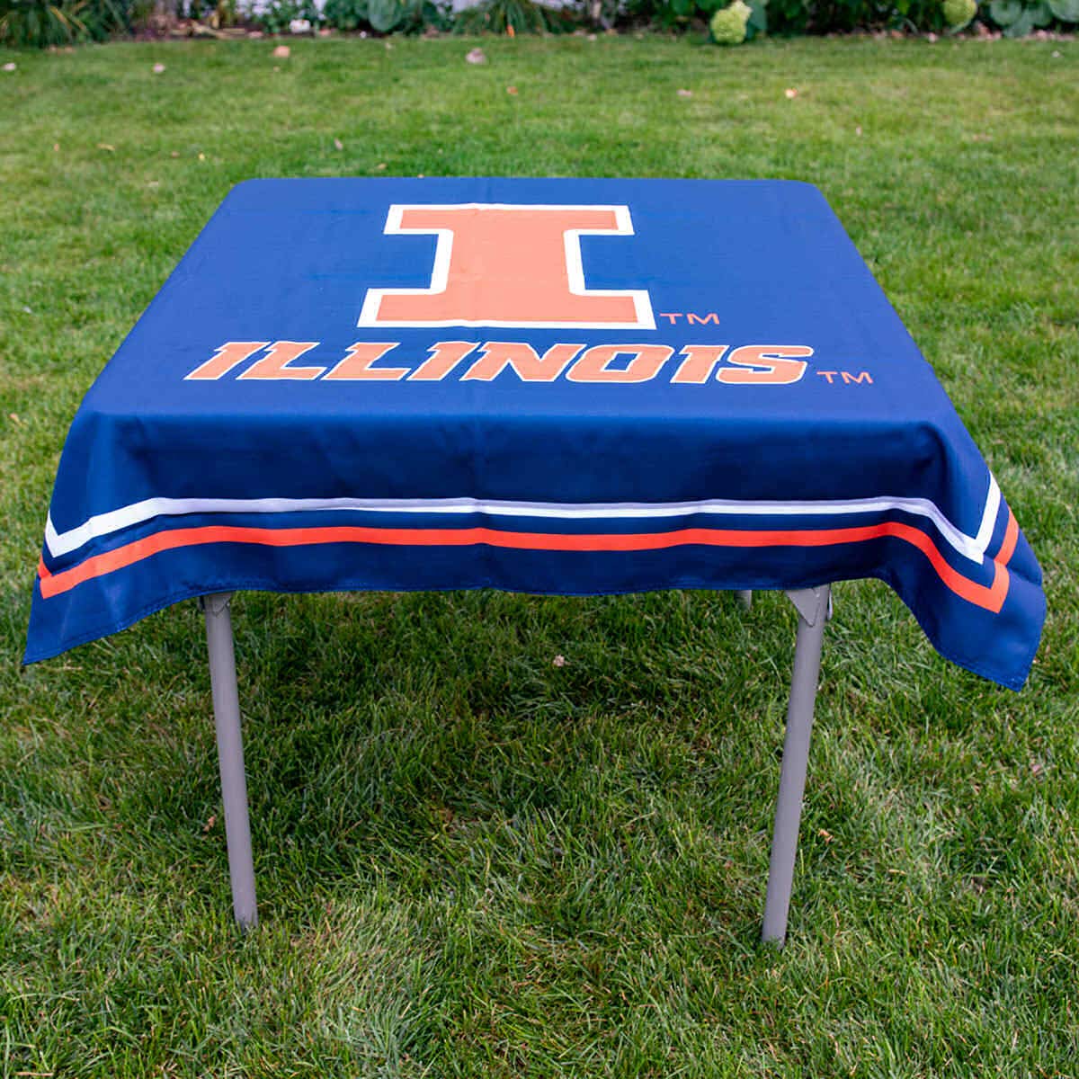 College Flags & Banners Co. Illinois Fighting Illini Logo Tablecloth or Table Overlay