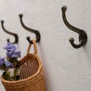 WEBI Rustic Coat Hooks:5 Cast Iron Hooks for Hanging,Heavy Duty Antique Vintage Wall Hooks for Farmhouse,Mudroom,Closet,Rustic Black/Golden