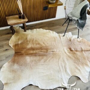 Tomtom Cowhides Butter Blonde Cowhide Rug 6x6