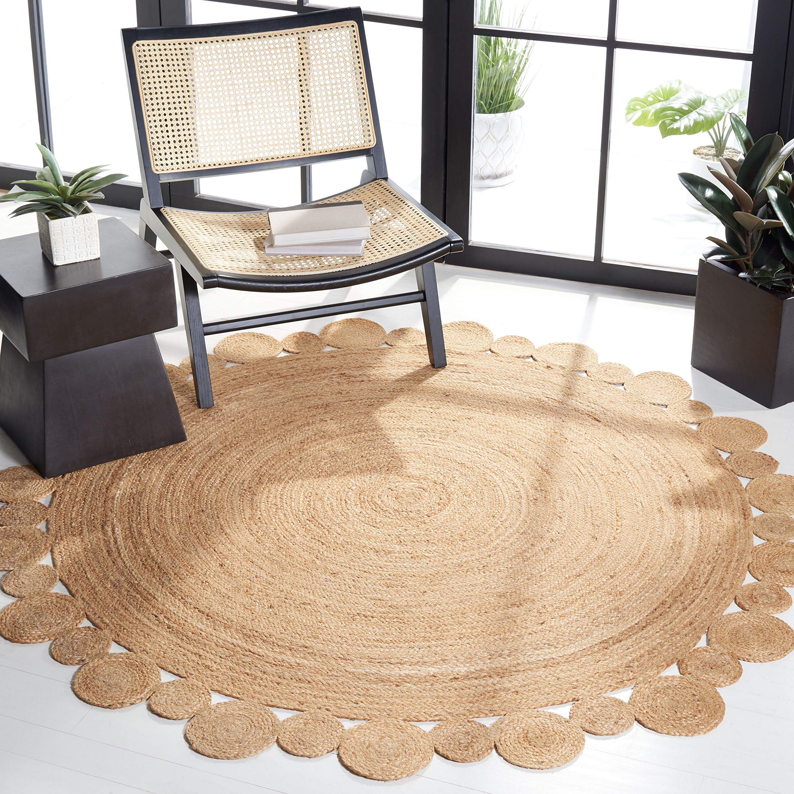 SAFAVIEH Natural Fiber Round Collection 4' Round Natural NFB307A Handmade Boho Country Charm Jute Area Rug