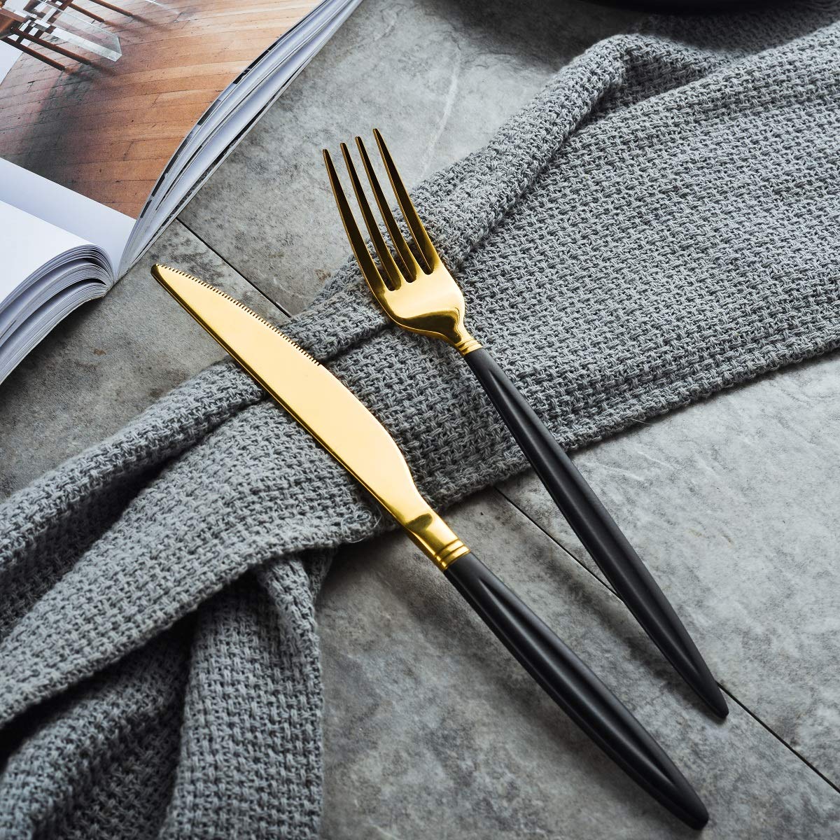 20 Piece Black Gold Flatware Set, Stainless Steel Silverware Set, Titanium Gold Spoon and Spray Paint Handle Cutlery Set, Service Set for 4 (Matt Black with Shiny Gold)