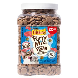 purina friskies natural cat treats, party mix natural yums with wild caught tuna and added vitamins, minerals and nutrients - 20 oz. canister