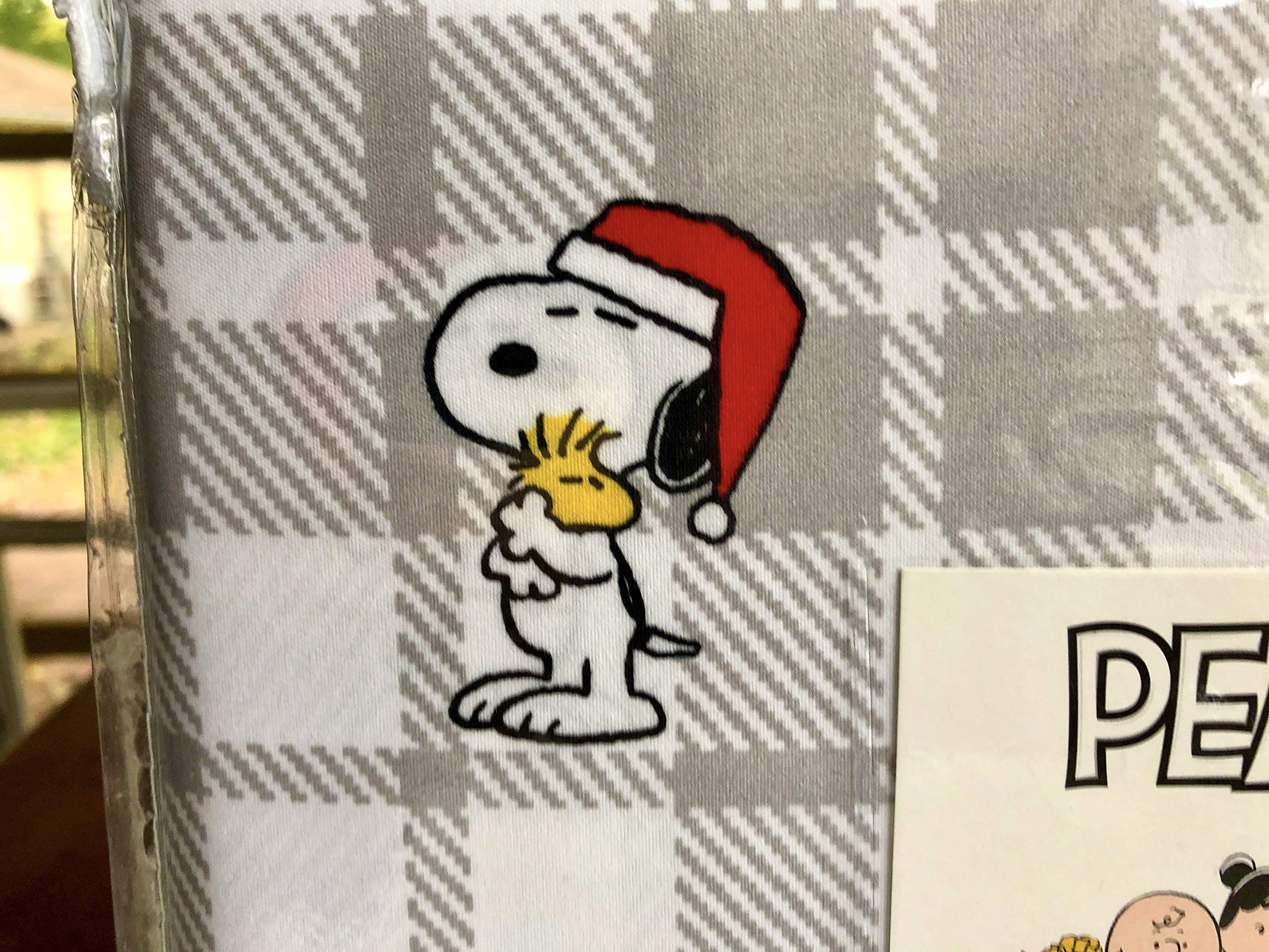 Burkshire Home Snoopy SANTA Peanuts TWIN SIZE Sheet Set (christmas holiday)