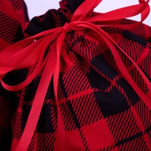 Aneco 6 Pack Buffalo Plaid Drawstring Christmas Gift Bags Christmas Sack for Gifts Cotton Cloth Red and Black Plaid Christmas Fabric Bags Assorted Sizes for Party Favors