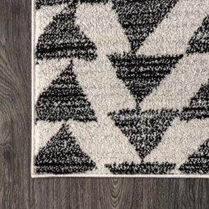 JONATHAN Y MOH206A-8 Aisha Moroccan Triangle Geometric Indoor Farmhouse Area-Rug Bohemian Minimalistic Easy-Cleaning Bedroom Kitchen Living Room Non Shedding, 8 X 10, Cream,Black