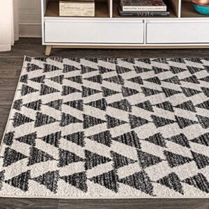 JONATHAN Y MOH206A-8 Aisha Moroccan Triangle Geometric Indoor Farmhouse Area-Rug Bohemian Minimalistic Easy-Cleaning Bedroom Kitchen Living Room Non Shedding, 8 X 10, Cream,Black