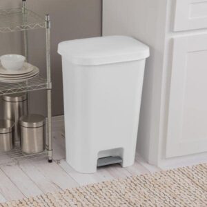 kitchen wastebasket, step-on, white, 11-gal.