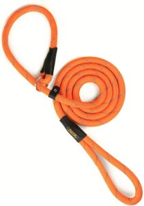 mighty paw 6' slip dog leash - gentle correction with no more pulling - rock climbers rope for ultimate strength - universal design - one size fits all - control when you need it - reflective thread